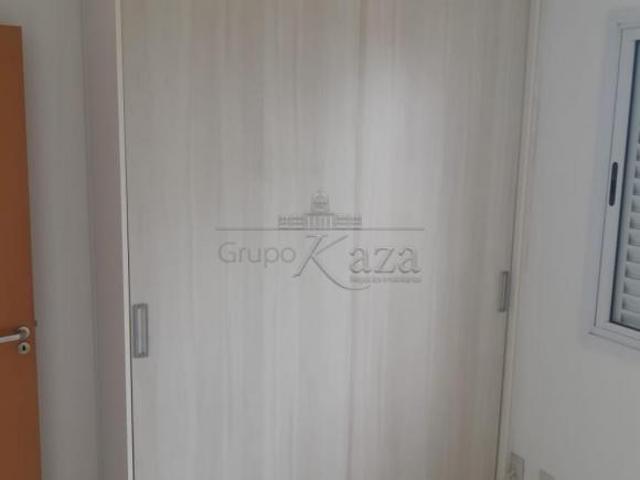 Apartamento no Jardim Satélite Condomínio Maria Dalva