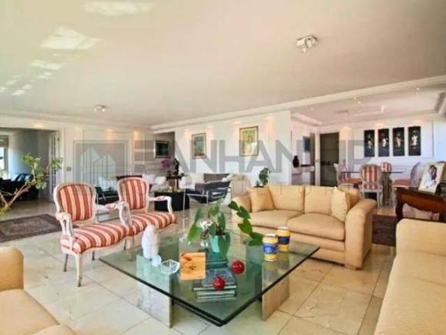 Apartamento no Jardim Paulista: 4 quartos, 3 suítes, 4 salas, 5 banheiros, 3 vagas, 310m² de área