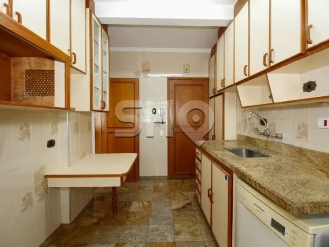 Apartamento no Jardim Paulista com 2 dormitórios