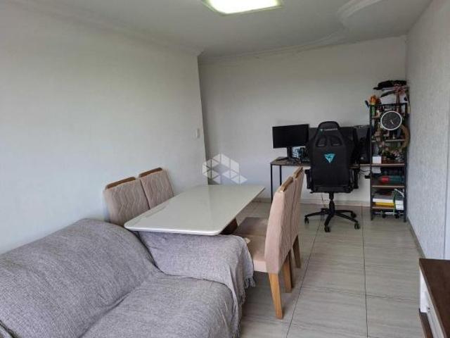Apartamento no Jardim Peri com 2 dormitórios e 1 vaga