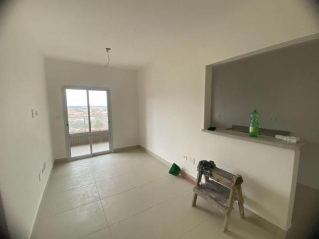 Apartamento no Jardim Real