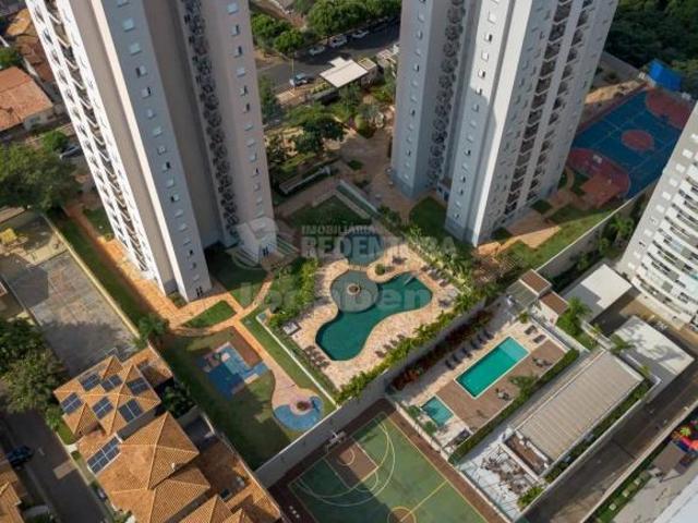 Apartamento no Jardim Tarraf II com 02 dormitorios e 03 garagens