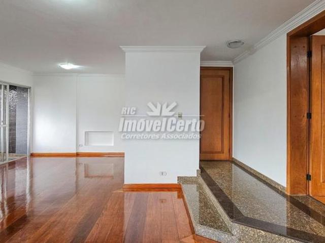 Apartamento no Juvevê de 148 m² privativo com 3 do