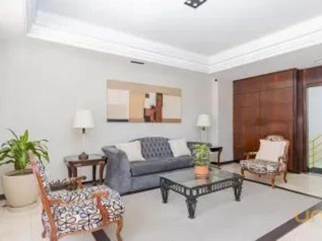 Apartamento no Juvevê de 75.51 m² com 1 quarto
