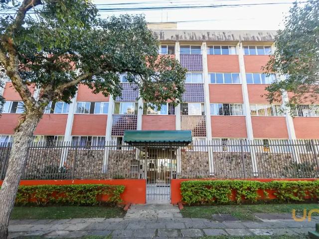 Apartamento no Juvevê de 95 m² com 2 quartos