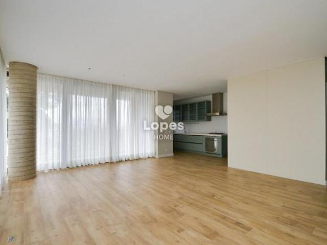 APARTAMENTO NO JUVEVÊ | EDIFÍCIO JARDIM COM 3 SUÍT