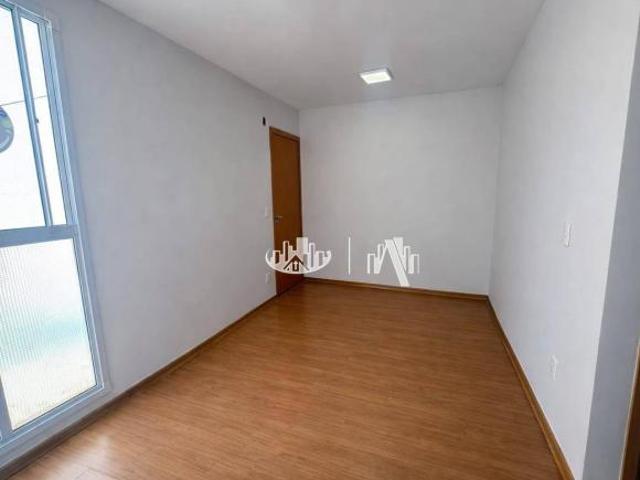 Apartamento no Lago Di Lugano com 2 quartos à venda, 41 m² por R$ 195.000 Acquaville Londrina/PR