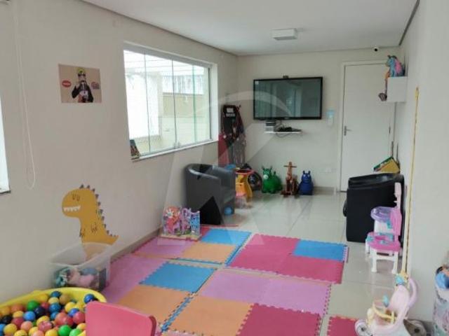 Apartamento no Lauzane com 02 quartos, 01 suíte, 01 vaga