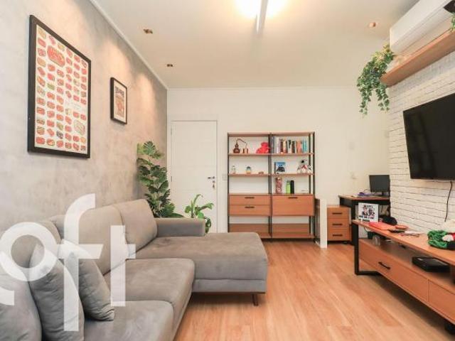 Apartamento no Liberdade em São Paulo SP código 52827