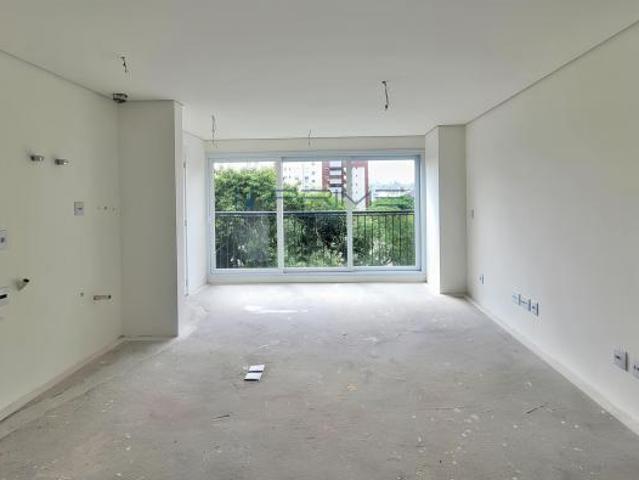 Apartamento no Menino Deus