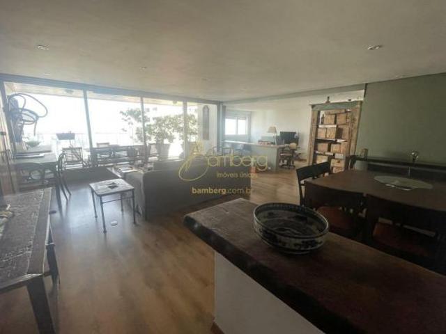 Apartamento no Morumbi com 4 quartos/2 suítes em condomínio com lazer