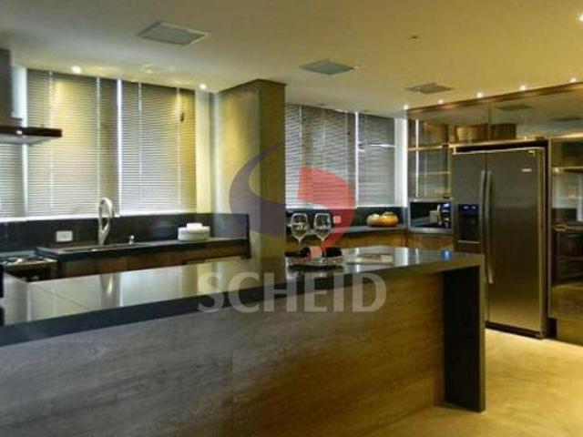APARTAMENTO NO MORUMBI COM 160M² 4 QUARTOS SENDO 2 SUÍTES E 2 VAGAS