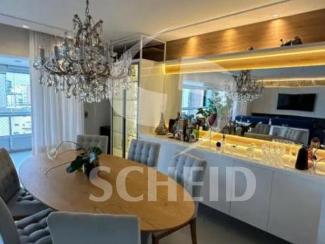 APARTAMENTO NO MORUMBI COM 211M² 3 QUARTOS SENDO 3 SUÍTES E 3 VAGAS