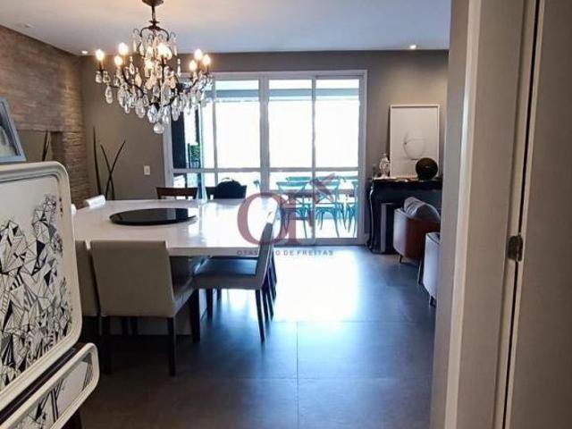 Apartamento no Morumbi com 223m², 3 Suítes e 4 Vagas no Águas de Março