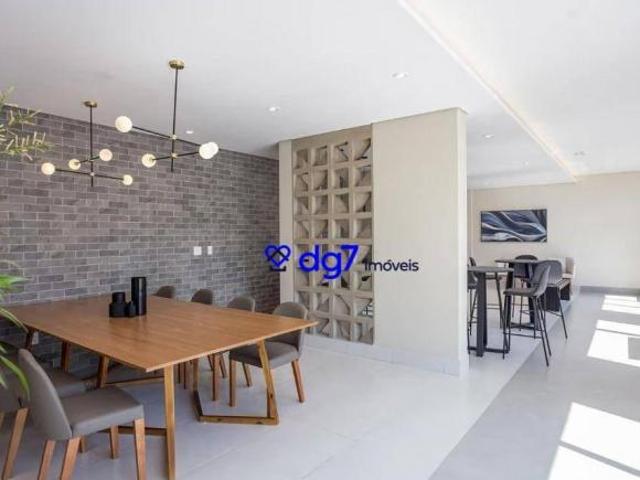 Apartamento no Morumbi com 2 dormitórios e 1 vaga, 47 m²!