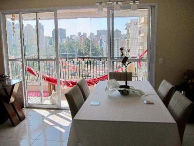 APARTAMENTO NO MORUMBI SKY VIEW BEM DECORADO V. GOURMET. IMPECAVEL