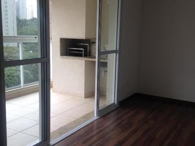 Apartamento no morumbi varanda gourmet com churrasqueira, vista linda!