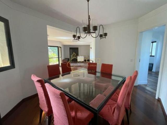 Apartamento no Morumbi 227M2 03 suites 04 vagas