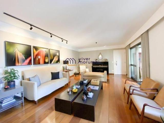 Apartamento no Morumbi, 3 dormitórios, 3 suites, varanda, 160 m²