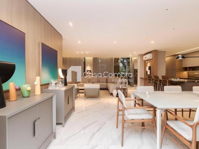 Apartamento no Mossunguê com vista para o Parque B