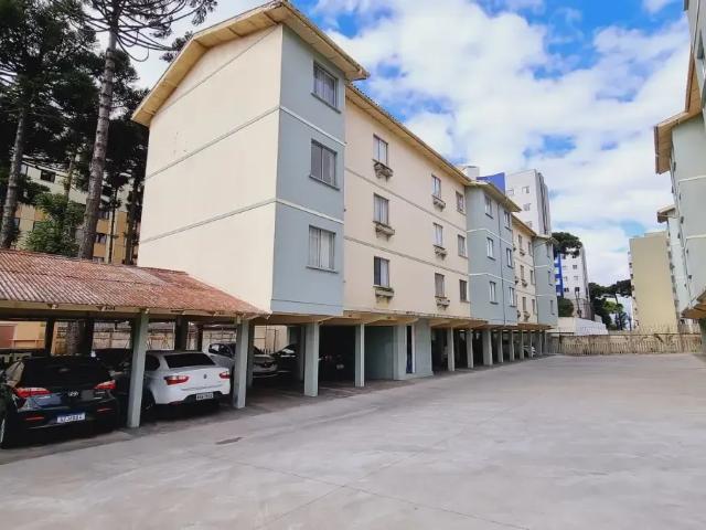 Apartamento no Novo Mundo de 80 m² com 2 quartos