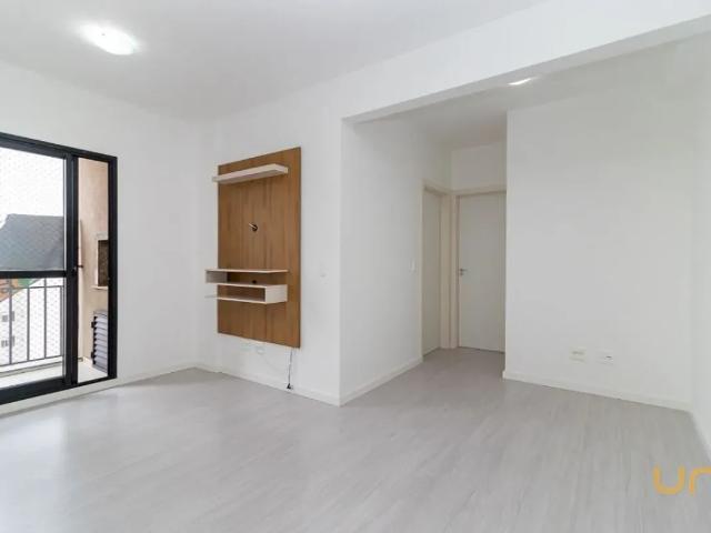 Apartamento no Novo Mundo de 99.31 m² com 2 quartos