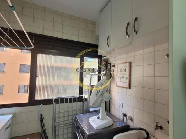 Apartamento no Pacific Towers em Alphaville com 1 suíte à Venda