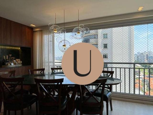 Apartamento no Paraíso com 98m², 2 suites e 2 vagas de garagem