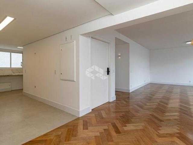 Apartamento no Paraiso com 3 dormitórios e 2 vagas