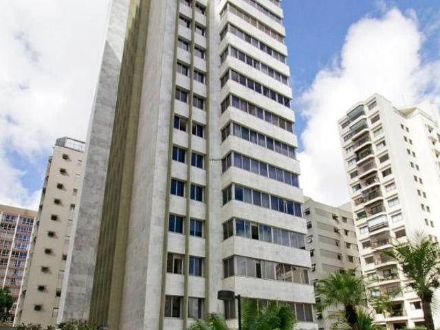 Apartamento no Paraiso com 3 suites