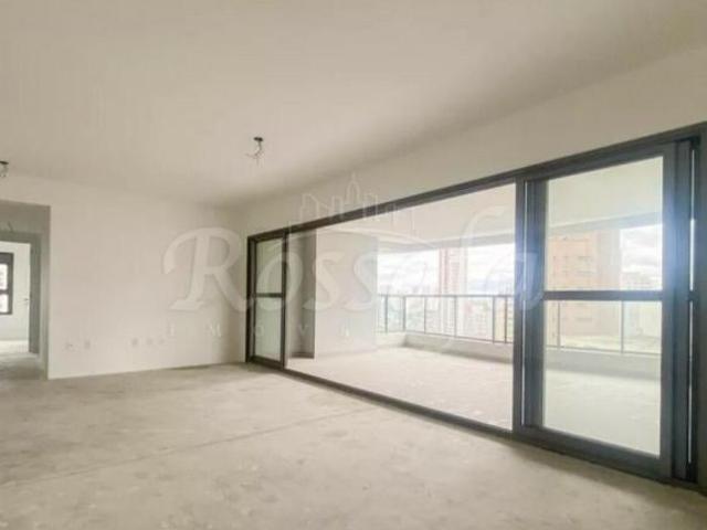 Apartamento no Paraíso