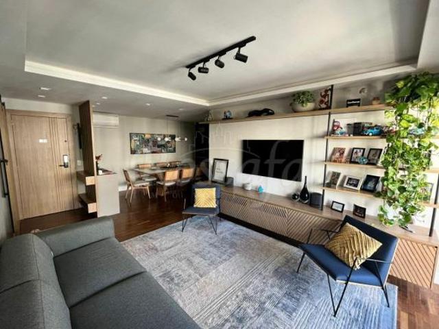 Apartamento no Paraíso