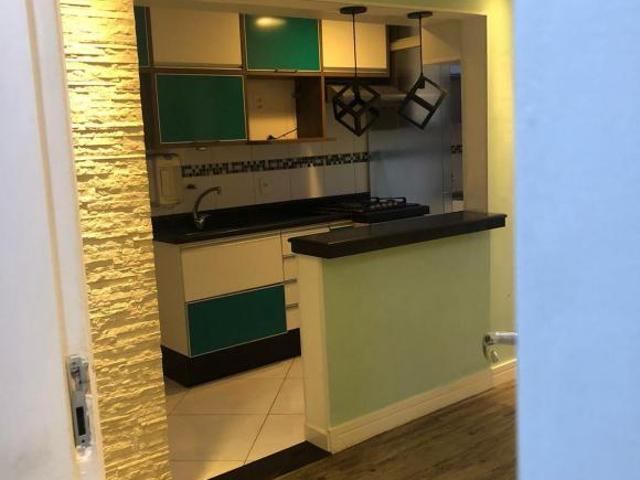 Apartamento no Parque São Vicente com 59m², 2 dormitórios mobiliado