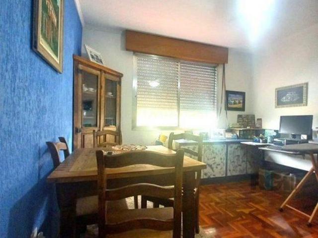 Apartamento no Passo D&apos areia de 1 dormitório MOBILIADO E DESOCUPADO