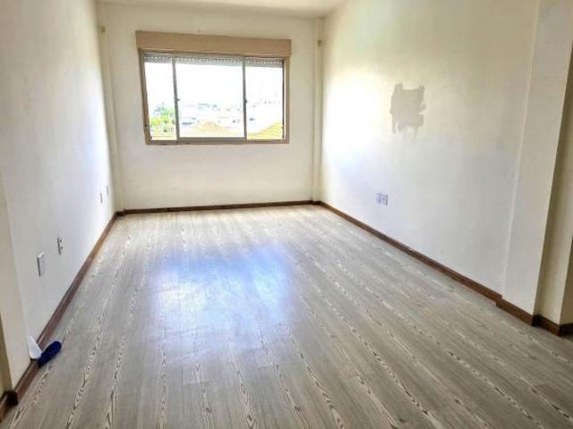 Apartamento no Passo D' areia de 1 dormitório e vaga DESOCUPADO