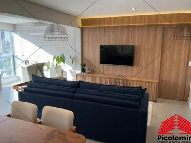 Apartamento no Pátio Mooca a venda na Rua Ibitinga, 3 suítes, 4 banheiros, 3 vagas de garagem. Andar