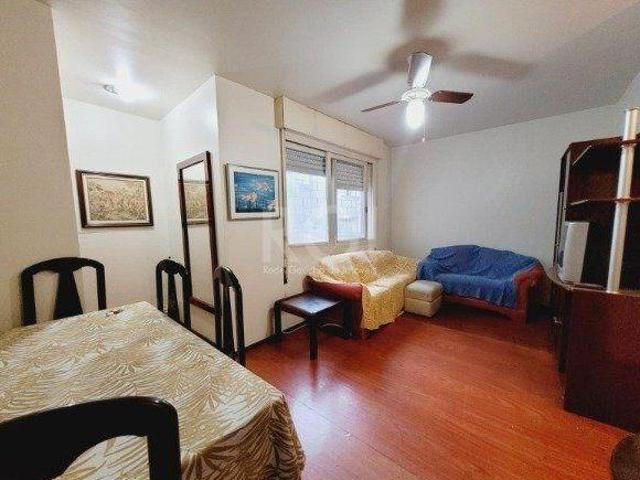 Apartamento no Petrópolis de 1 dormitório