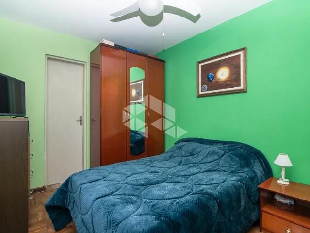 Apartamento no Petrópolis em Porto Alegre de 1 dormitório