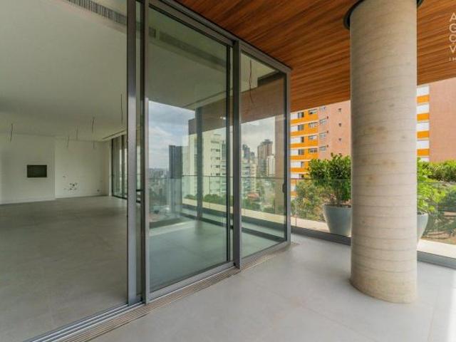 Apartamento no Pinah, 02 Suítes, 03 Vagas, Andar Alto, Batel, Curitiba