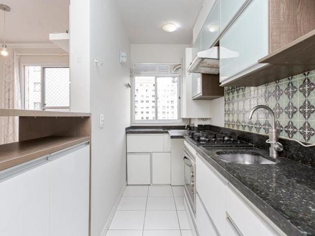 APARTAMENTO NO PINHEIRINHO | 2 QUARTOS | VAGA DE GARAGEM | CONDOMÍNIO CLUBE COMP