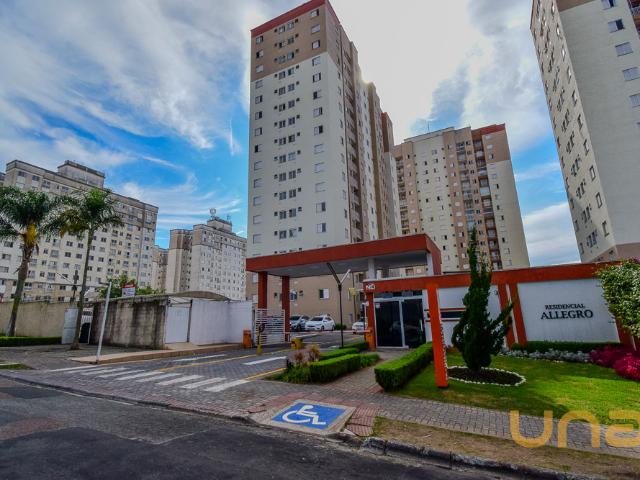 Apartamento no Pinheirinho de 55 m² com 2 quartos