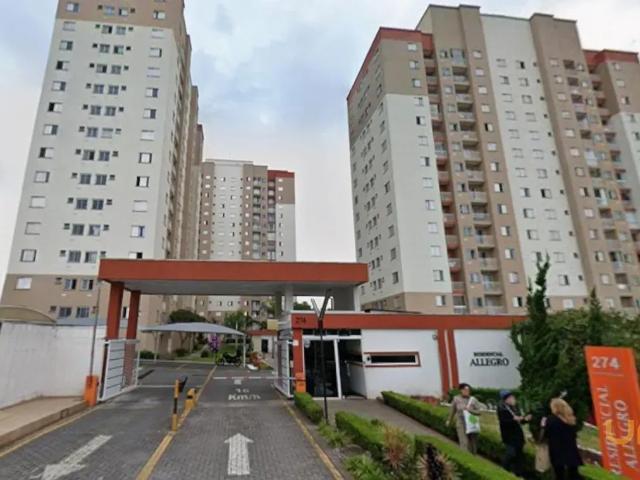 Apartamento no Pinheirinho de 59 m² com 2 quartos