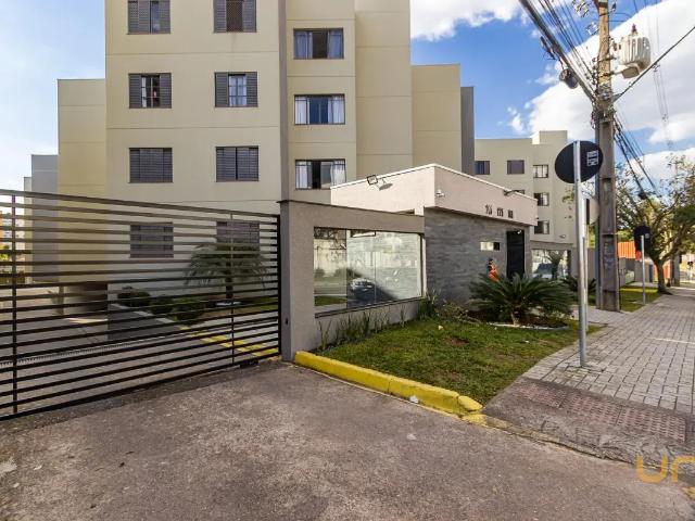 Apartamento no Pinheirinho de 89.63 m² com 3 quartos