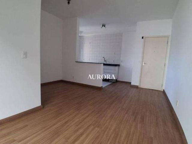 Apartamento no Piazza di Roma com 3 dormitórios sendo uma suíte à venda, 67 m² por R$ 290.000 Parq