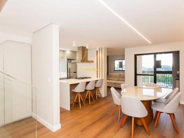 Apartamento no Portão 98 m² privativos, 2 quartos suítes, 4 banheiros e 2 vagas de garagem