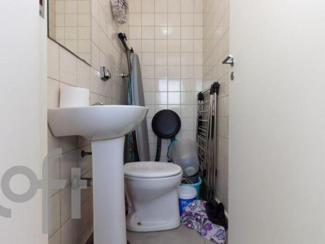 Apartamento no Real Parque em São Paulo SP código 24563