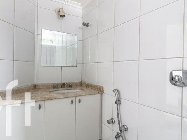 Apartamento no Real Parque em São Paulo SP código 24604