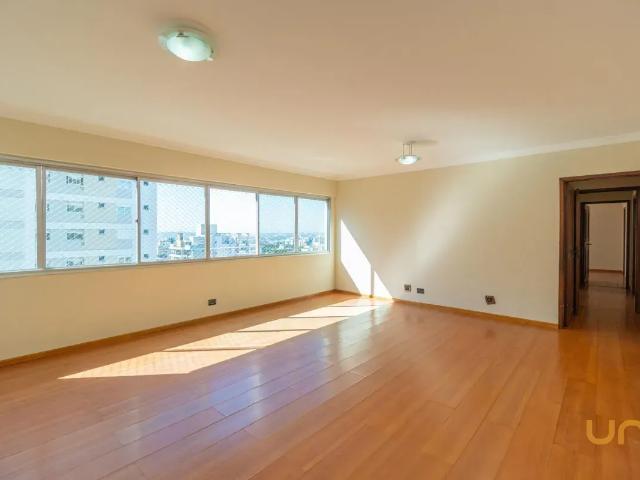 Apartamento no Rebouças de 170.2 m² com 3 quartos