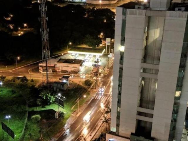 Apartamento no Res Green Park de Frente para o Parque 1 qto com varanda