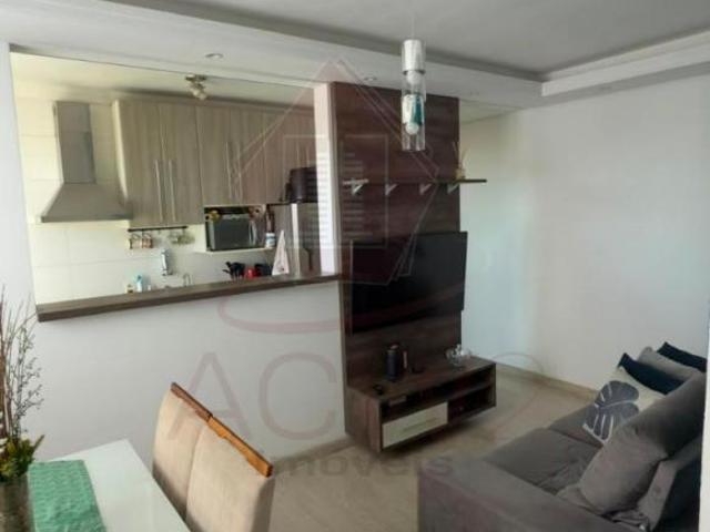 APARTAMENTO NO RESERVA DO JAPY COM 2 QUARTOS 1 PLANEJADO, COZINHA E ÁREA SERV. PLANEJADA E 1 VAGA
